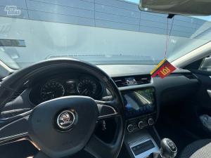 Skoda Octavia 2015 in Vilnius, with an engine capacity of 1.60 L and mileage of 262 thousand km for 6350 €, photo 20 on AUTOMOTO.COM.LV