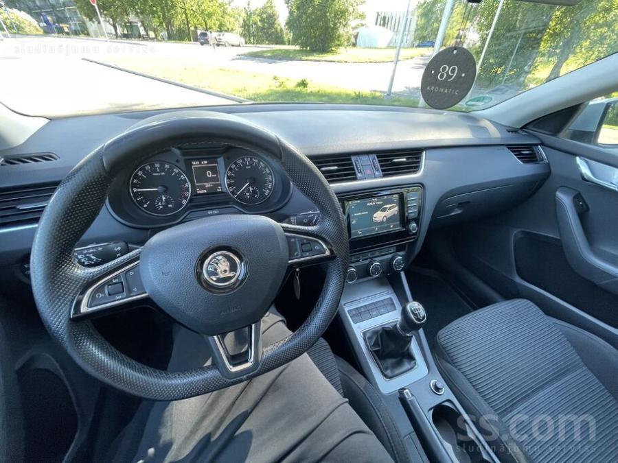 Шкода Октавия 2015 в Рига, объемом двигателя 1.60 л и пробегом 324 тыс. км за 7500 €, фото 8 на AUTOMOTO.COM.LV