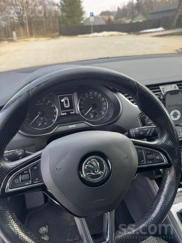 Skoda Octavia 2015 in Ludza, with an engine capacity of 2.00 L and mileage of 339 thousand km for 7000 €, photo 10 on AUTOMOTO.COM.LV