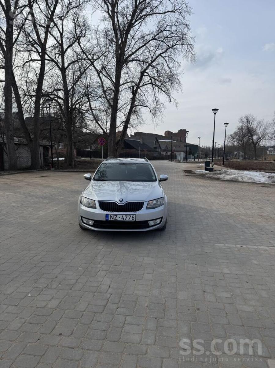 Шкода Октавия 2015 в Лудза, объемом двигателя 2.00 л и пробегом 339 тыс. км за 7000 €, фото 1 на AUTOMOTO.COM.LV