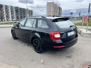 Skoda Octavia 2015 in Vilnius, with an engine capacity of 1.60 L and mileage of 306 thousand km for 3950 €, photo 8 on AUTOMOTO.COM.LV