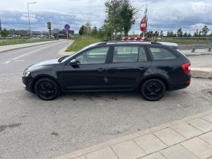 Skoda Octavia 2015 in Vilnius, with an engine capacity of 1.60 L and mileage of 306 thousand km for 3950 €, photo 9 on AUTOMOTO.COM.LV