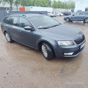 Skoda Octavia 2015 in Klaipeda, with an engine capacity of 2.00 L and mileage of 249 thousand km for 6000 €, photo 3 on AUTOMOTO.COM.LV