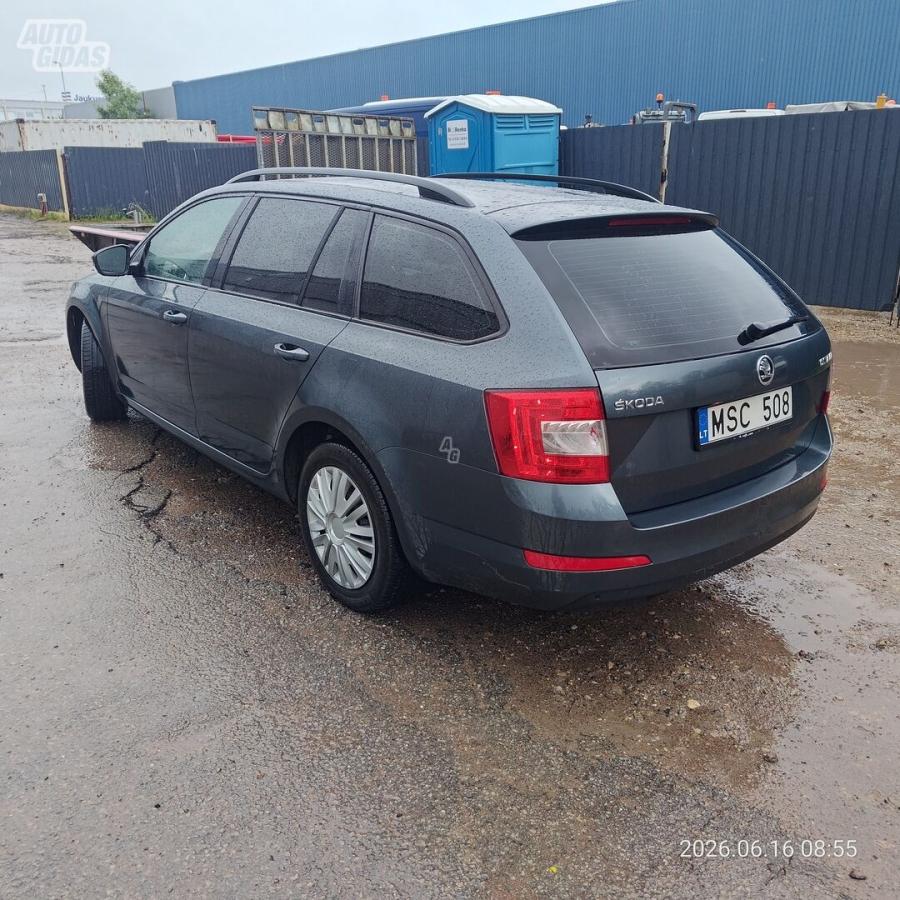 Skoda Octavia 2015 in Klaipeda, with an engine capacity of 2.00 L and mileage of 249 thousand km for 6000 €, photo 7 on AUTOMOTO.COM.LV