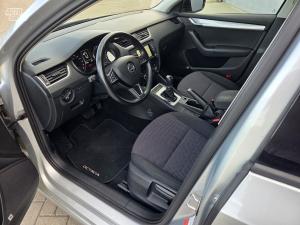 Skoda Octavia 2015 in Jurbarkas, with an engine capacity of 1.60 L and mileage of 221 thousand km for 7800 €, photo 3 on AUTOMOTO.COM.LV