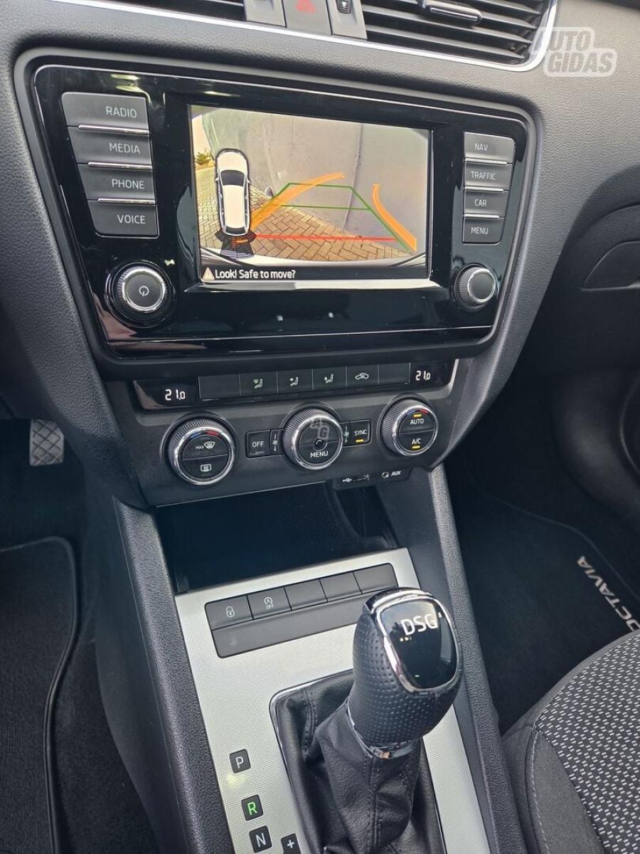 Skoda Octavia 2015 in Jurbarkas, with an engine capacity of 1.60 L and mileage of 221 thousand km for 7800 €, photo 4 on AUTOMOTO.COM.LV