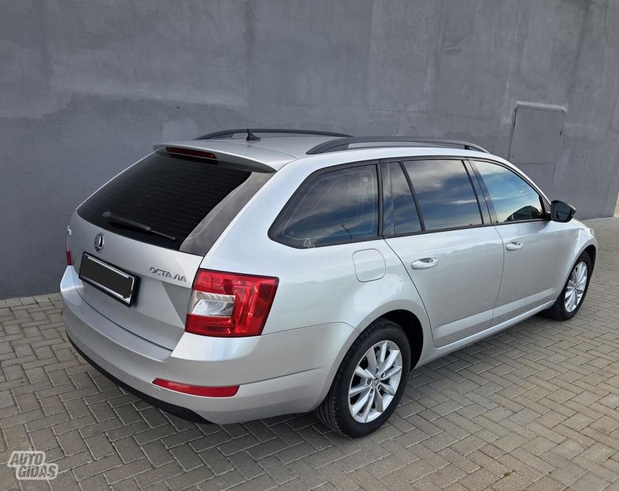 Skoda Octavia 2015 in Jurbarkas, with an engine capacity of 1.60 L and mileage of 221 thousand km for 7800 €, photo 10 on AUTOMOTO.COM.LV
