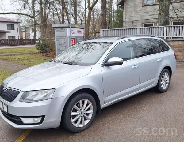 Skoda Octavia 2016 in Riga, with an engine capacity of 1.60 L and mileage of 334 thousand km for 4500 €, photo 1 on AUTOMOTO.COM.LV