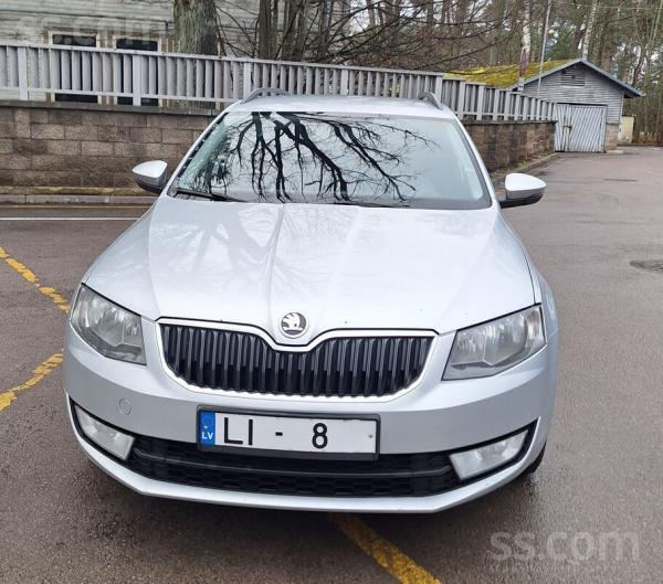 Skoda Octavia 2016 in Riga, with an engine capacity of 1.60 L and mileage of 334 thousand km for 4500 €, photo 8 on AUTOMOTO.COM.LV