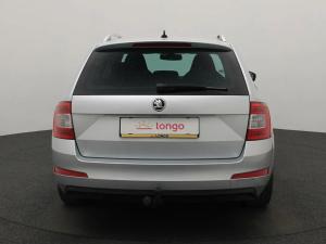 Skoda Octavia 2016 in Vilnius, with an engine capacity of 1.60 L and mileage of 287 thousand km for 7699 €, photo 6 on AUTOMOTO.COM.LV
