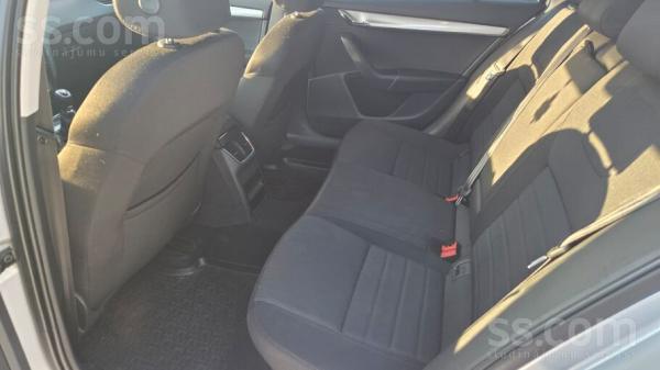 Skoda Octavia 2016 Daugavpils, ar dzinēja tilpumu 1.60 L un nobraukumu 335 tūkst. km par 3999 €, foto 6 vietnē AUTOMOTO.COM.LV