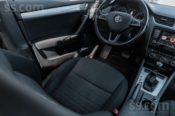 Skoda Octavia 2016 in Riga, with an engine capacity of 2.00 L and mileage of 269 thousand km for 9300 €, photo 8 on AUTOMOTO.COM.LV