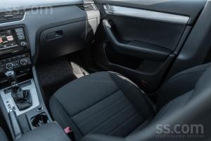 Skoda Octavia 2016 Rīga, ar dzinēja tilpumu 2.00 L un nobraukumu 269 tūkst. km par 9300 €, foto 10 vietnē AUTOMOTO.COM.LV