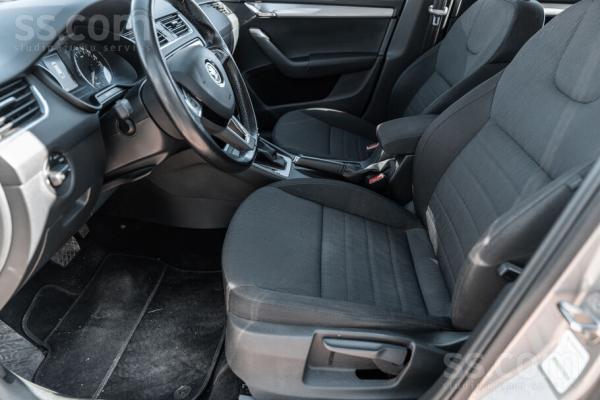 Skoda Octavia 2016 in Riga, with an engine capacity of 2.00 L and mileage of 269 thousand km for 9300 €, photo 10 on AUTOMOTO.COM.LV