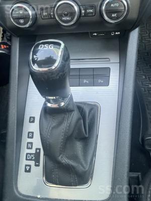 Skoda Octavia 2016 in Jekabpils, with an engine capacity of 1.60 L and mileage of 285 thousand km for 5800 €, photo 10 on AUTOMOTO.COM.LV