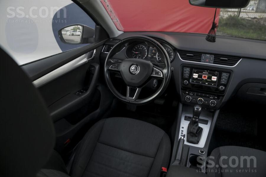 Skoda Octavia 2016 Rīga, ar dzinēja tilpumu 2.00 L un nobraukumu 268 tūkst. km par 9300 €, foto 9 vietnē AUTOMOTO.COM.LV
