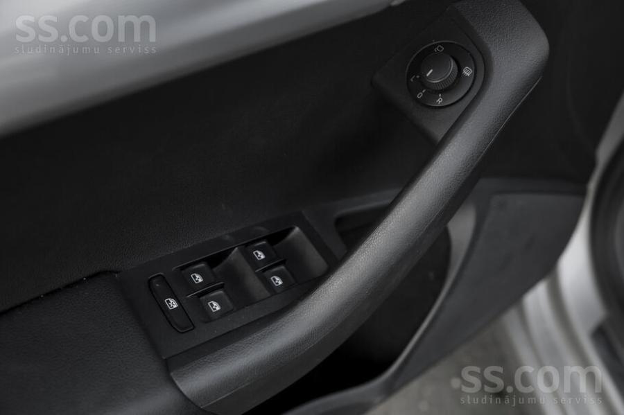 Skoda Octavia 2016 Rīga, ar dzinēja tilpumu 2.00 L un nobraukumu 268 tūkst. km par 9300 €, foto 18 vietnē AUTOMOTO.COM.LV