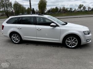 Skoda Octavia 2017 in Taurage, with an engine capacity of 1.60 L and mileage of 292 thousand km for 6600 €, photo 6 on AUTOMOTO.COM.LV