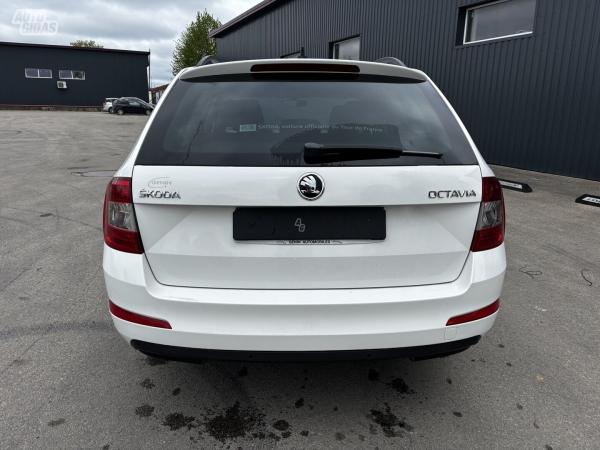 Skoda Octavia 2017 in Taurage, with an engine capacity of 1.60 L and mileage of 292 thousand km for 6600 €, photo 7 on AUTOMOTO.COM.LV