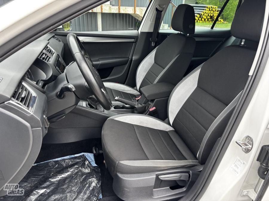 Skoda Octavia 2017 in Taurage, with an engine capacity of 1.60 L and mileage of 292 thousand km for 6600 €, photo 11 on AUTOMOTO.COM.LV