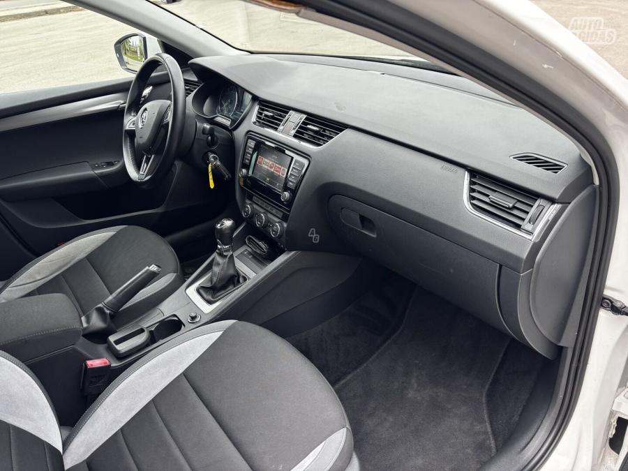 Skoda Octavia 2017 in Taurage, with an engine capacity of 1.60 L and mileage of 292 thousand km for 6600 €, photo 13 on AUTOMOTO.COM.LV