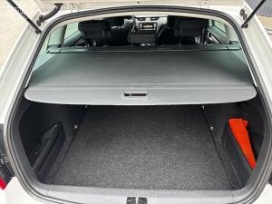 Skoda Octavia 2017 in Taurage, with an engine capacity of 1.60 L and mileage of 292 thousand km for 6600 €, photo 17 on AUTOMOTO.COM.LV