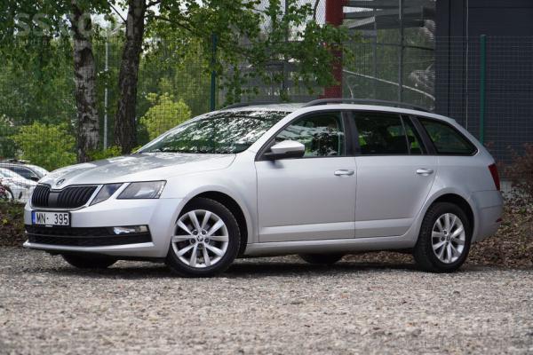 Skoda Octavia 2017 Rīga, ar dzinēja tilpumu 1.60 L un nobraukumu 306 tūkst. km par 7990 €, foto 3 vietnē AUTOMOTO.COM.LV