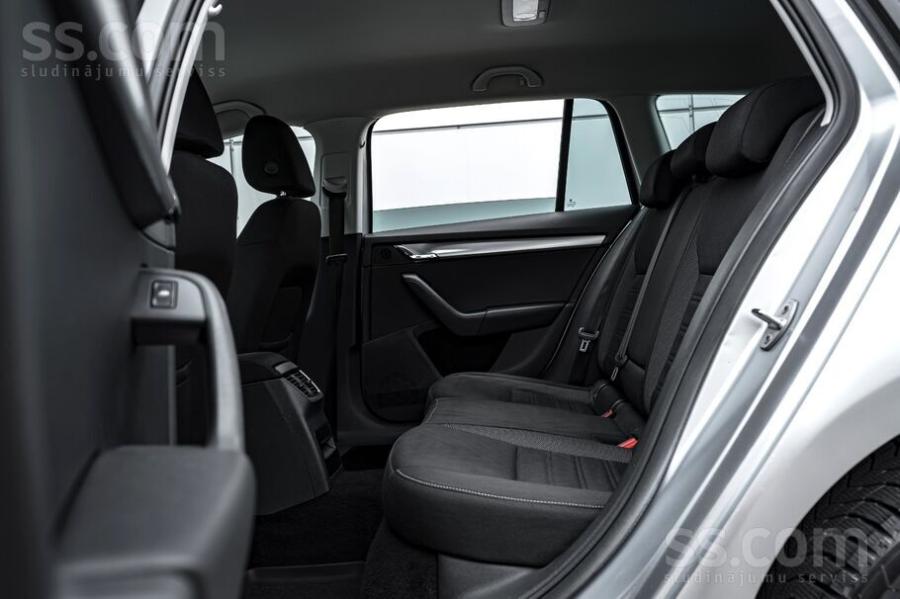 Skoda Octavia 2017 in Riga, with an engine capacity of 2.00 L and mileage of 256 thousand km for 8500 €, photo 12 on AUTOMOTO.COM.LV