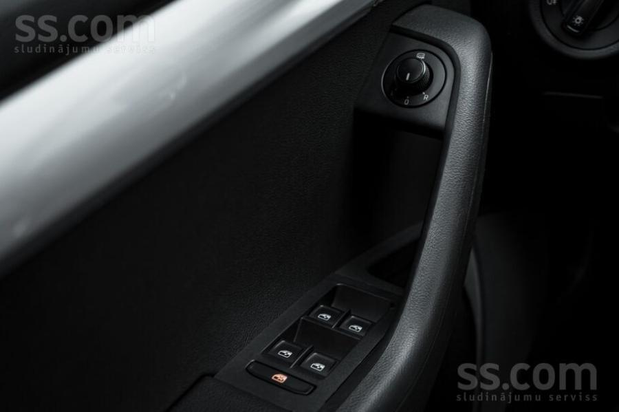 Skoda Octavia 2017 in Riga, with an engine capacity of 2.00 L and mileage of 256 thousand km for 8500 €, photo 15 on AUTOMOTO.COM.LV