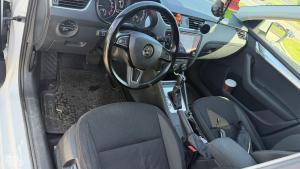 Skoda Octavia 2017 in Vilnius, with an engine capacity of 1.60 L and mileage of 297 thousand km for 9600 €, photo 8 on AUTOMOTO.COM.LV
