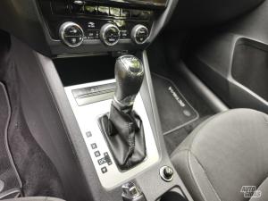 Skoda Octavia 2018 in Jurbarkas, with an engine capacity of 1.60 L and mileage of 269 thousand km for 7600 €, photo 11 on AUTOMOTO.COM.LV