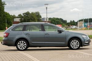 Skoda Octavia 2018 in Riga, with an engine capacity of 1.60 L and mileage of 266 thousand km for 9200 €, photo 4 on AUTOMOTO.COM.LV