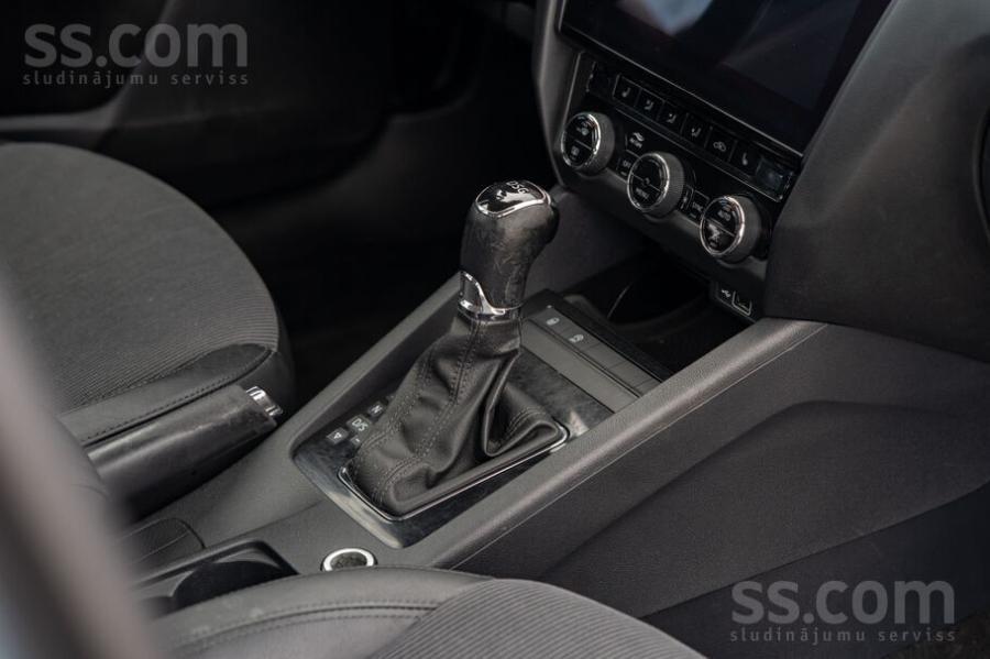 Skoda Octavia 2018 in Riga, with an engine capacity of 1.60 L and mileage of 266 thousand km for 9200 €, photo 9 on AUTOMOTO.COM.LV