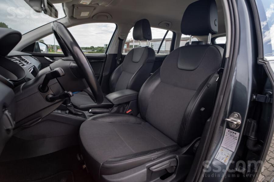 Skoda Octavia 2018 in Riga, with an engine capacity of 1.60 L and mileage of 266 thousand km for 9200 €, photo 10 on AUTOMOTO.COM.LV
