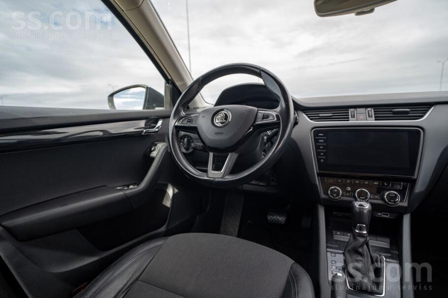 Skoda Octavia 2018 in Riga, with an engine capacity of 1.60 L and mileage of 266 thousand km for 9200 €, photo 12 on AUTOMOTO.COM.LV