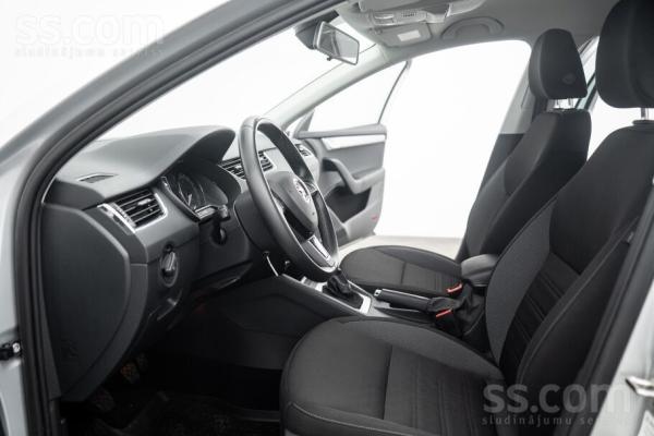 Skoda Octavia 2018 in Tallinn, with an engine capacity of 1.80 L and mileage of 221 thousand km for 7999 €, photo 7 on AUTOMOTO.COM.LV