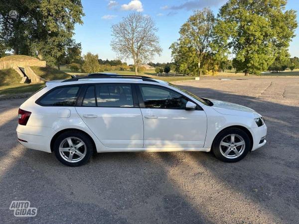 Skoda Octavia 2018 in Kaunas, with an engine capacity of 1.60 L and mileage of 333 thousand km for 7450 €, photo 4 on AUTOMOTO.COM.LV
