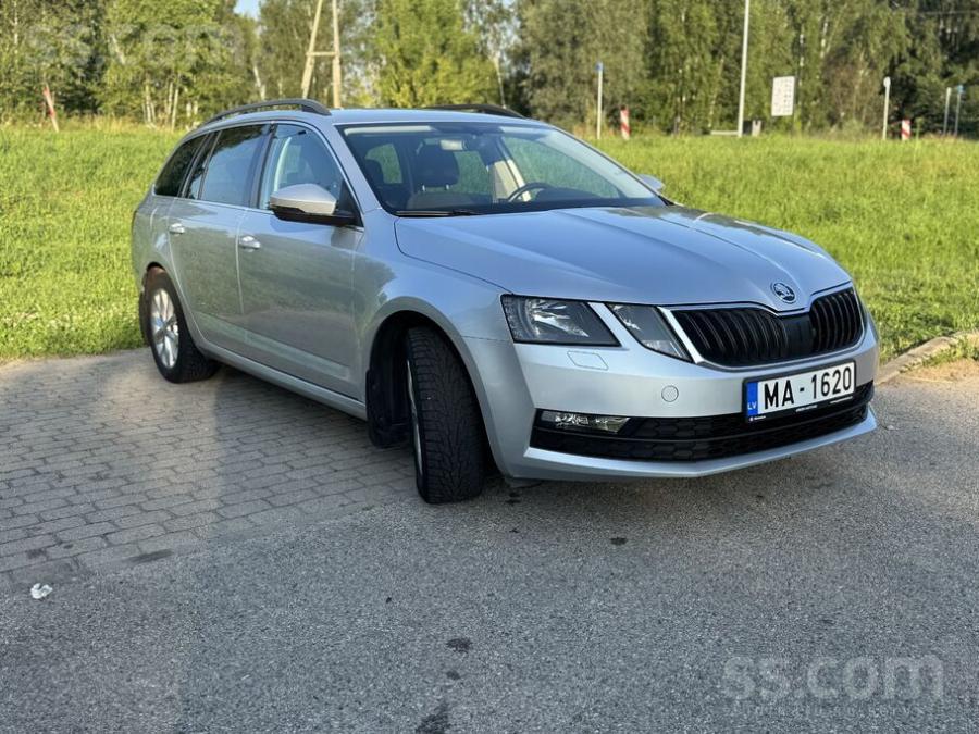 Skoda Octavia 2019 in Riga, with an engine capacity of 2.00 L and mileage of 139 thousand km for 12975 €, photo 1 on AUTOMOTO.COM.LV
