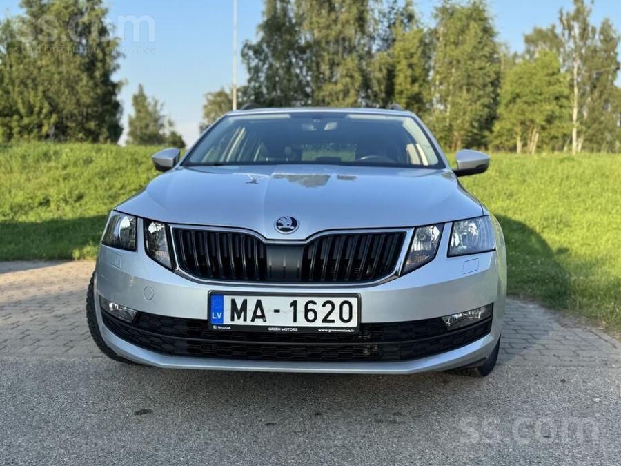 Skoda Octavia 2019 in Riga, with an engine capacity of 2.00 L and mileage of 139 thousand km for 12975 €, photo 3 on AUTOMOTO.COM.LV