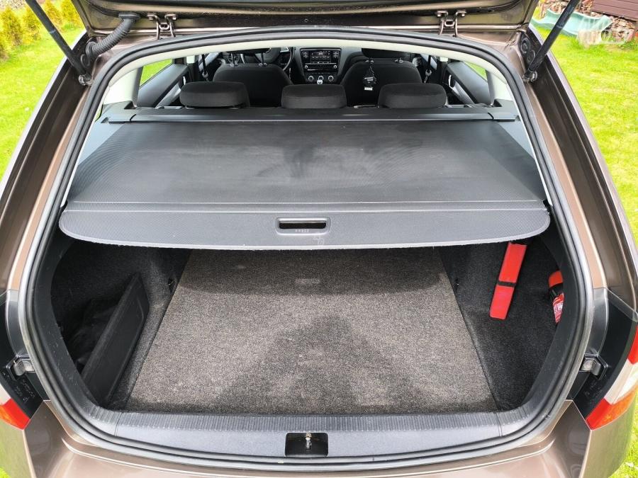 Skoda Octavia 2019 in Vilnius, with an engine capacity of 1.60 L and mileage of 366 thousand km for 8850 €, photo 33 on AUTOMOTO.COM.LV