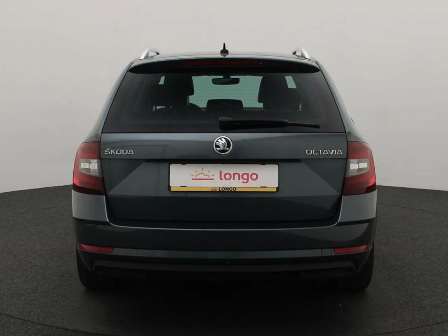 Skoda Octavia 2019 in Vilnius, with an engine capacity of 1.50 L and mileage of 196 thousand km for 12699 €, photo 5 on AUTOMOTO.COM.LV