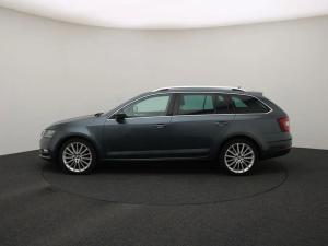 Skoda Octavia 2019 in Vilnius, with an engine capacity of 1.50 L and mileage of 196 thousand km for 12699 €, photo 6 on AUTOMOTO.COM.LV