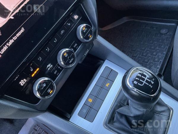 Skoda Octavia 2020 Rīga, ar dzinēja tilpumu 1.60 L un nobraukumu 70 tūkst. km par 11900 €, foto 6 vietnē AUTOMOTO.COM.LV