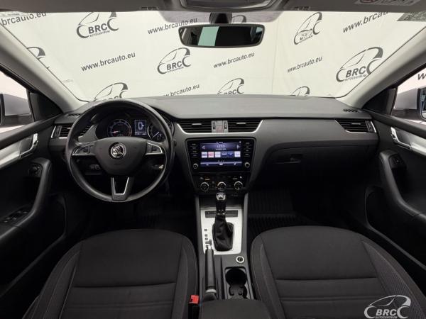 Skoda Octavia 2020 in Vilnius, with an engine capacity of 1.50 L and mileage of 70 thousand km for 12900 €, photo 3 on AUTOMOTO.COM.LV