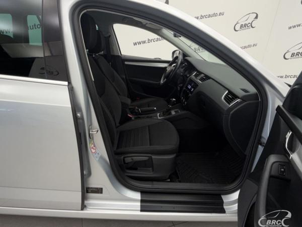 Skoda Octavia 2020 in Vilnius, with an engine capacity of 1.50 L and mileage of 70 thousand km for 12900 €, photo 4 on AUTOMOTO.COM.LV