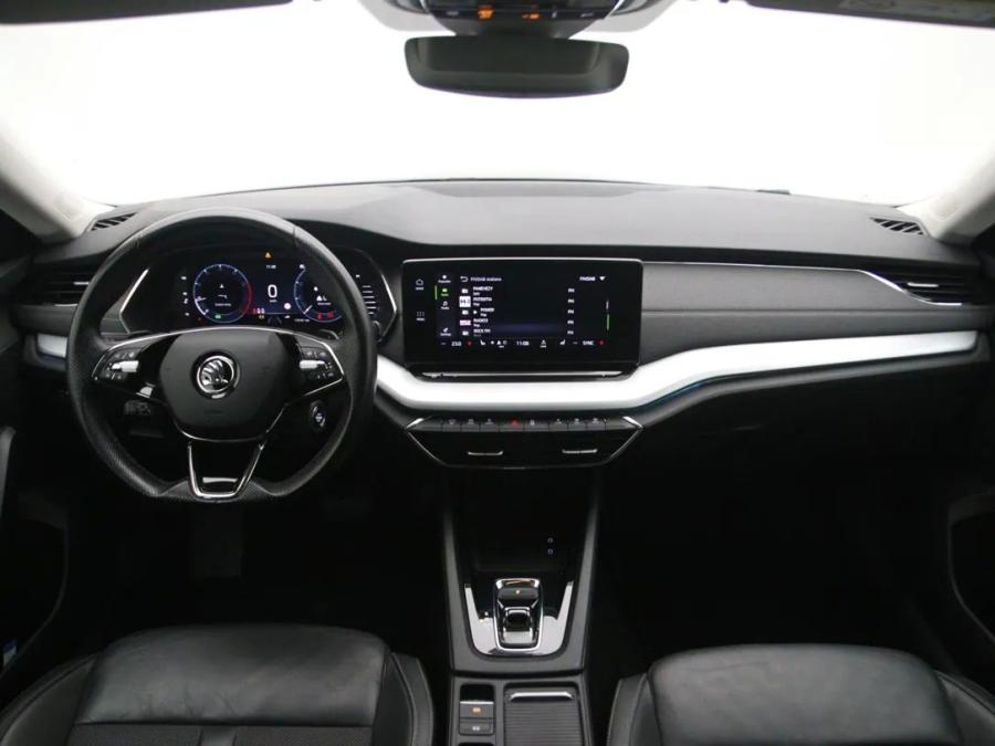 Skoda Octavia 2021 in Vilnius, with an engine capacity of 1.00 L and mileage of 173 thousand km for 14999 €, photo 3 on AUTOMOTO.COM.LV