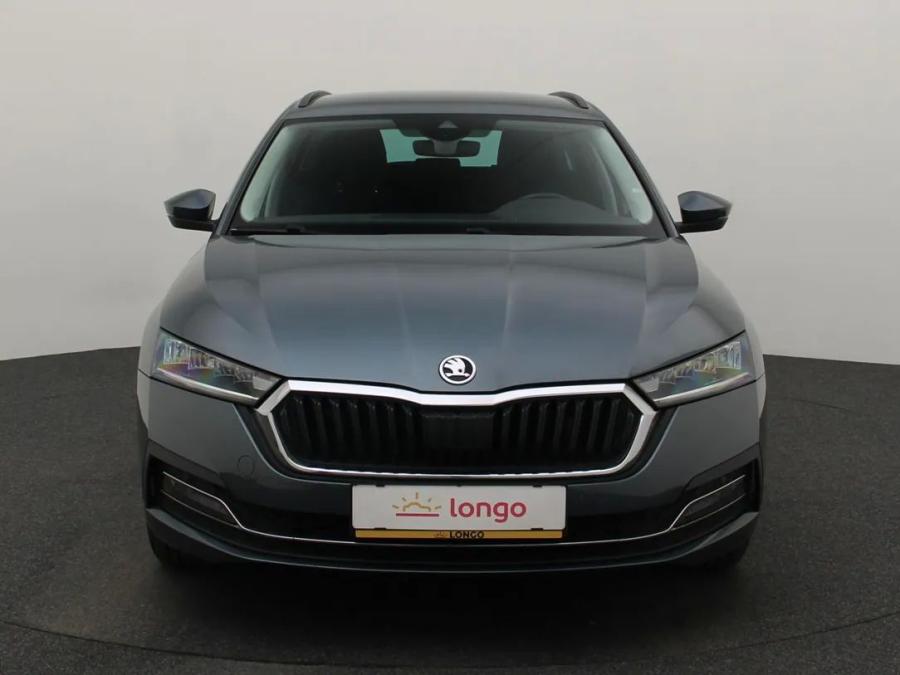 Skoda Octavia 2021 in Vilnius, with an engine capacity of 1.00 L and mileage of 173 thousand km for 14999 €, photo 4 on AUTOMOTO.COM.LV