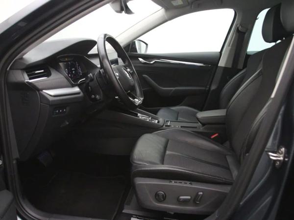 Skoda Octavia 2021 in Vilnius, with an engine capacity of 1.00 L and mileage of 173 thousand km for 14999 €, photo 4 on AUTOMOTO.COM.LV