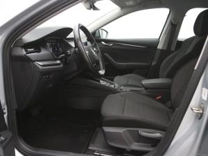 Skoda Octavia 2021 Viļņa, ar dzinēja tilpumu 1.00 L un nobraukumu 189 tūkst. km par 13099 €, foto 5 vietnē AUTOMOTO.COM.LV