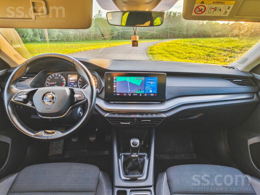 Skoda Octavia 2021 in Riga, with an engine capacity of 2.00 L and mileage of 97 thousand km for 16200 €, photo 7 on AUTOMOTO.COM.LV